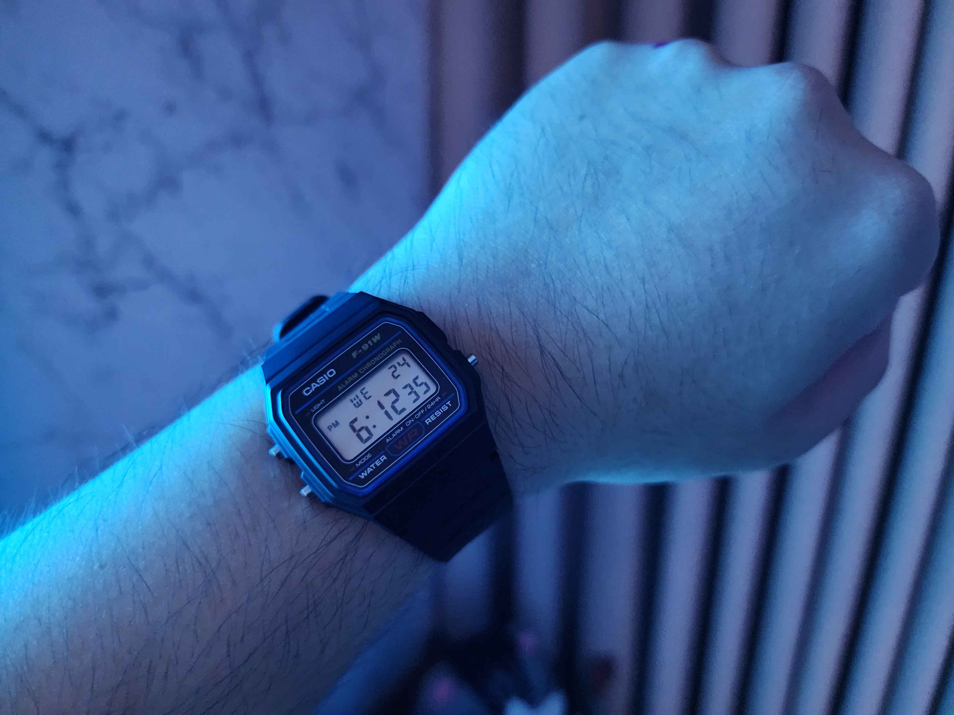 Casio F91-W watch - Fonts In Use